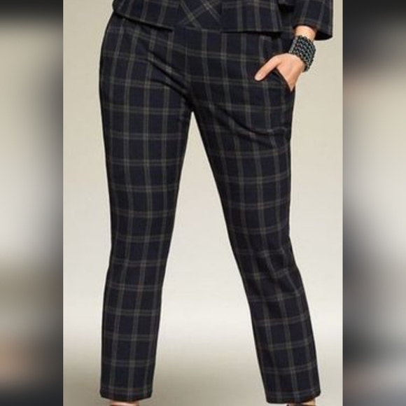 CAbi | Pants & Jumpsuits | Cabi Straight Leg Plaid Pants Black And Gray ...